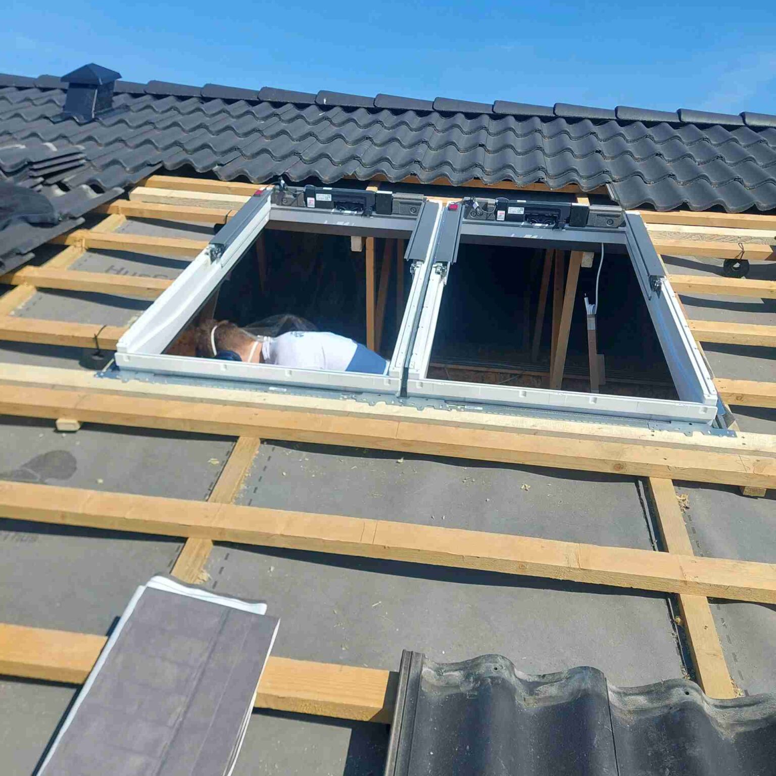 montering af velux · Tømrermester Michael Olsen